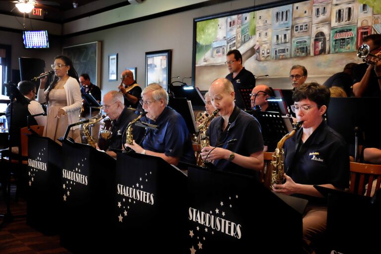 Photos - Stardusters Big Band